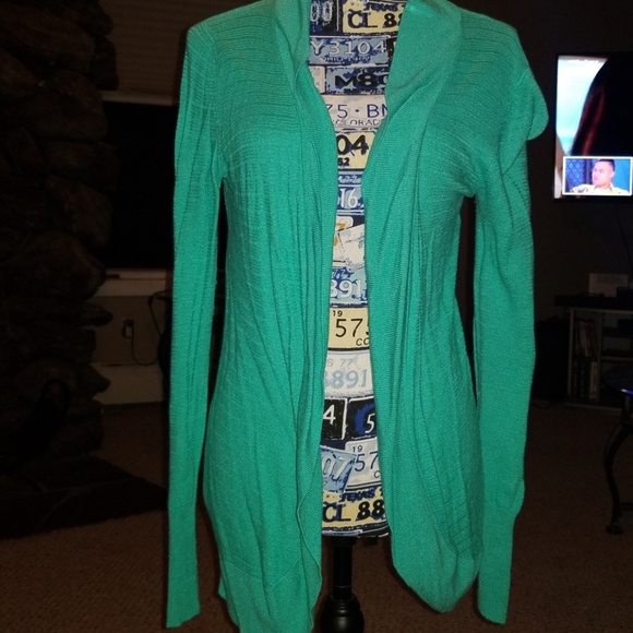 Verona | Tops | Pretty Green Cardigan | Poshmark